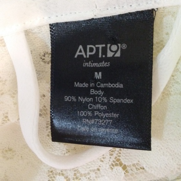 Apt. 9 | Intimates & Sleepwear | Apt 9 Cream Stretch Lace Robe | Poshmark